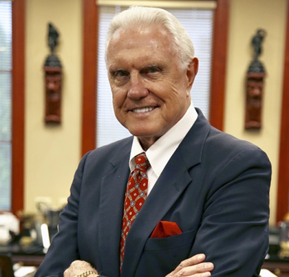 E. Gaylon McCollough, MD FACS - McCollough Plastic Surgery Clinic